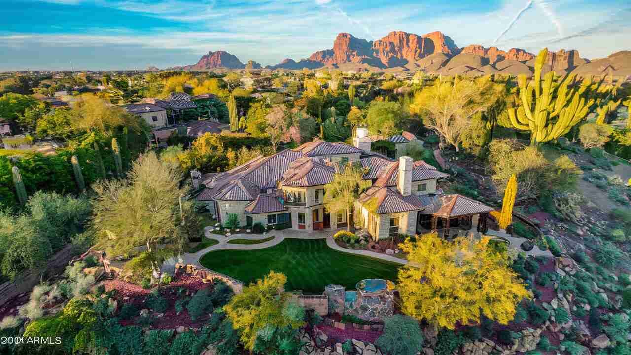 Know About $700,000 Charles Barkley House In Scottsdale - Homedecortoday