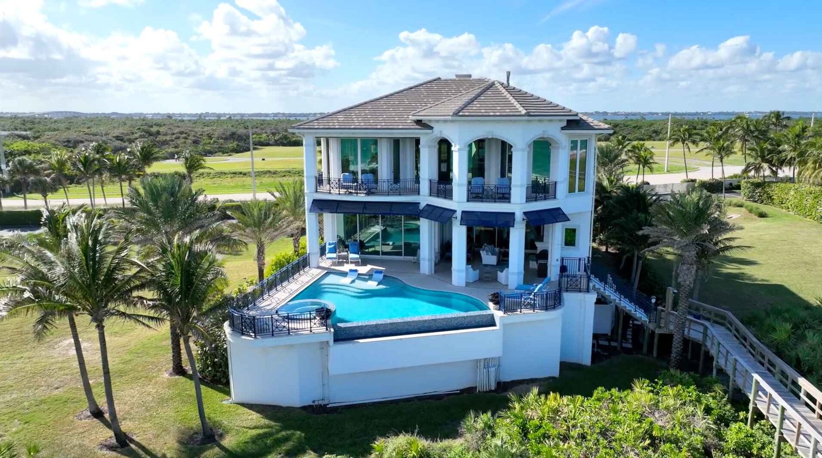 Explore Jason Aldean House In Hutchinson Island $10.2 Million ...